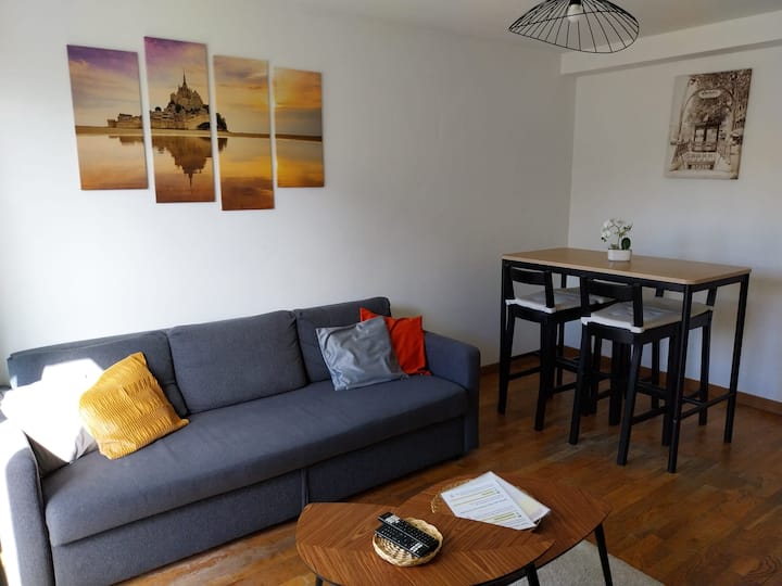 Appartement Spacieux à 2 Pas Du Mont St-michel - Pontorson