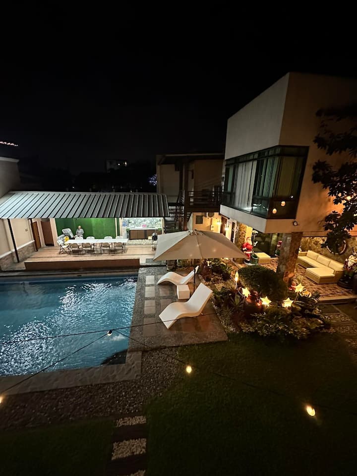 Fiona's Executive Villa - Angeles