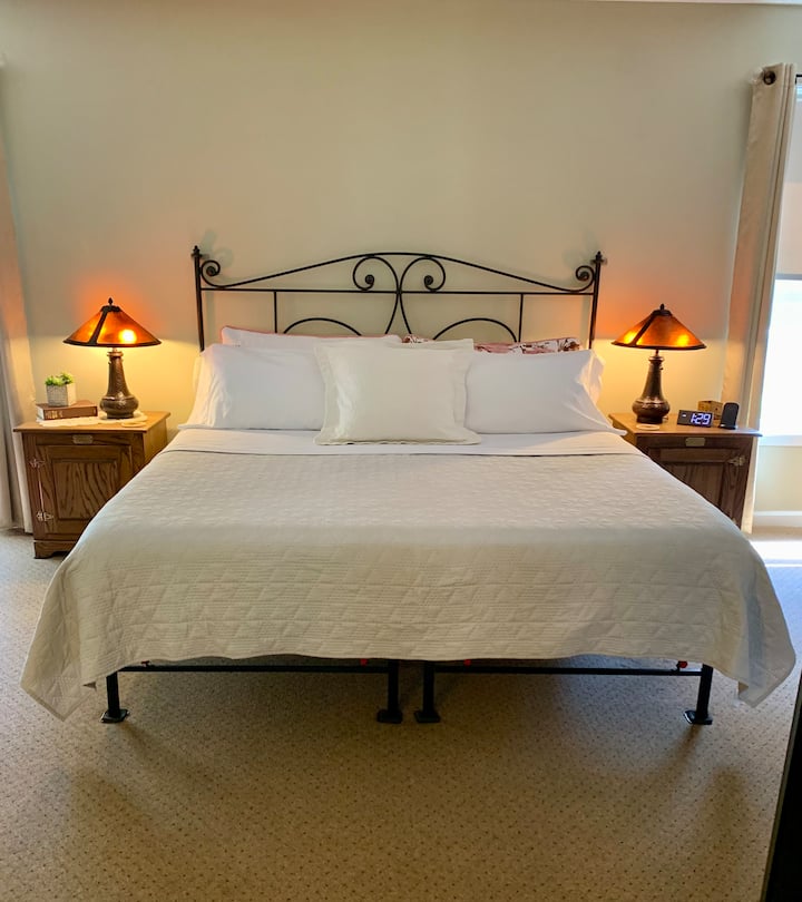 Kennesaw Retreat - Kennesaw, GA