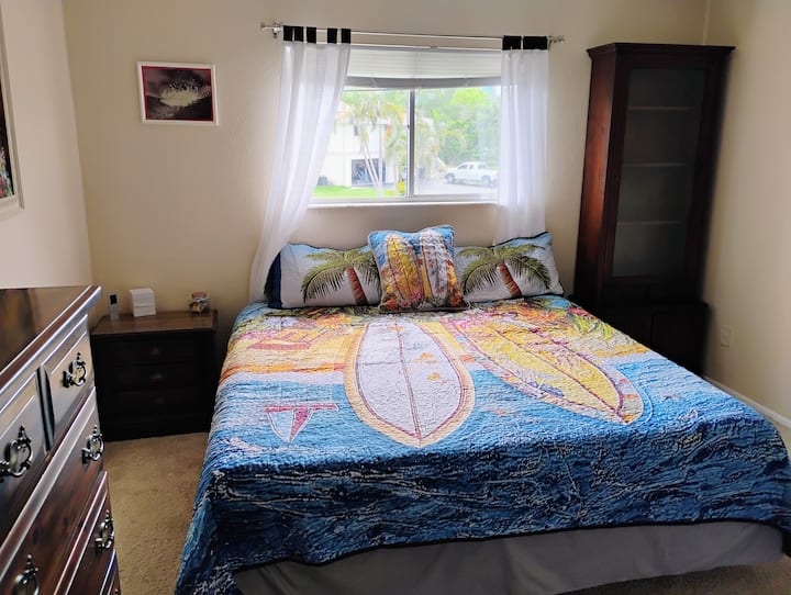 Fort Myers Peacful Condo - Fort Myers, FL