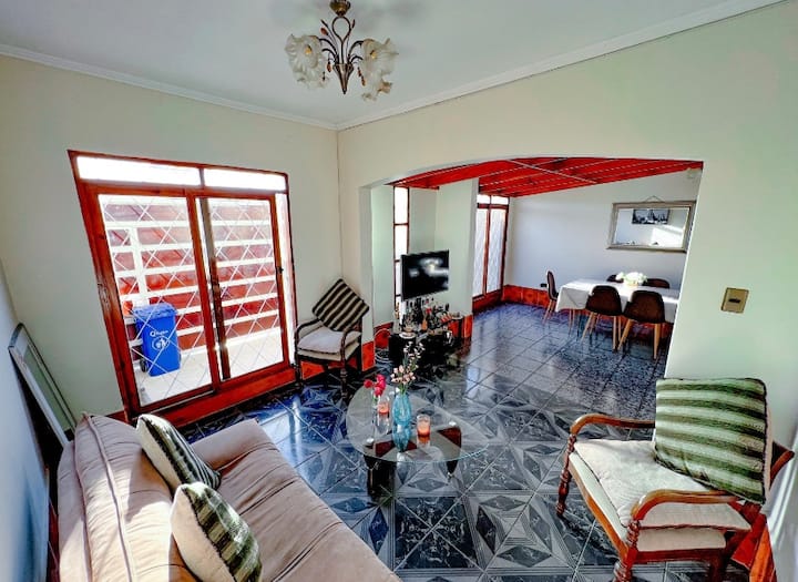 Habitación Matrimonial En Sector Sur De Iquique - Iquique