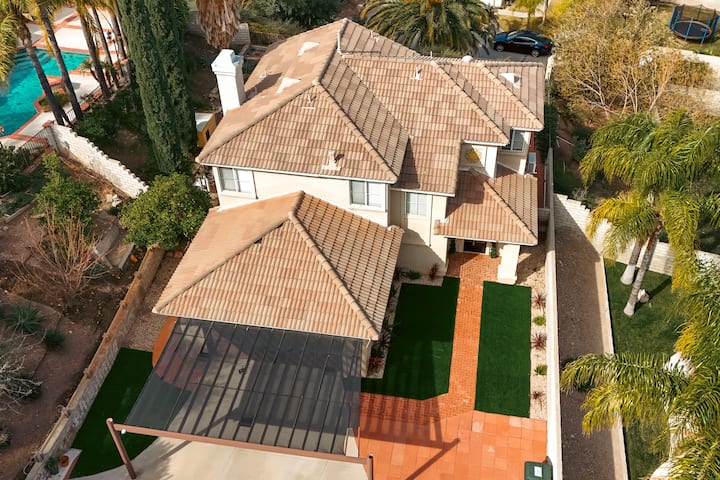 Your Favorite Private Get-away Vocational Home! - Santa Clarita, CA