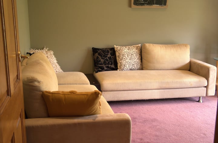 2 Bedroom Stay - Country Stay With A View - Macedon