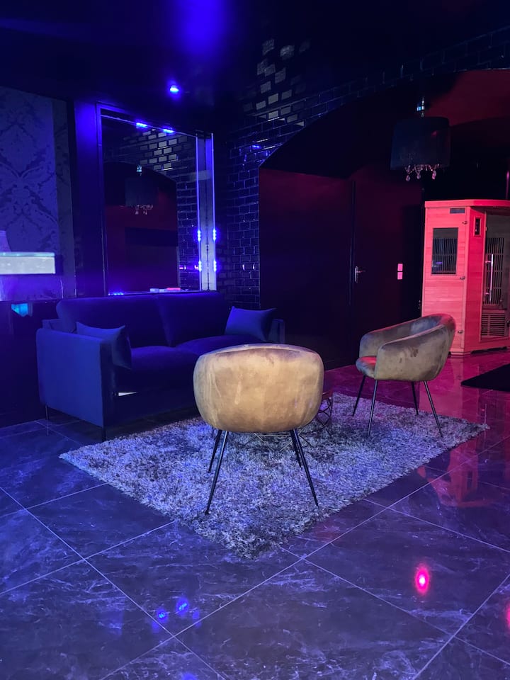 Suite Marylin, Love Room De 90m2 - Clermont-Ferrand