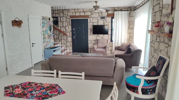 Doğa, Deniz Ve Simi Ada Manzaralı Taşevvilla - Selimiye