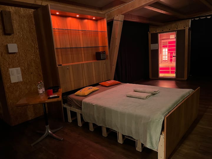Neu: Kuscheloft / Love-room Mit Sauna + Whirlpool - Thun