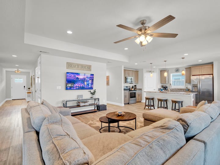 Family & Pet Friendly - 10 Min To Beach - Navarre, FL