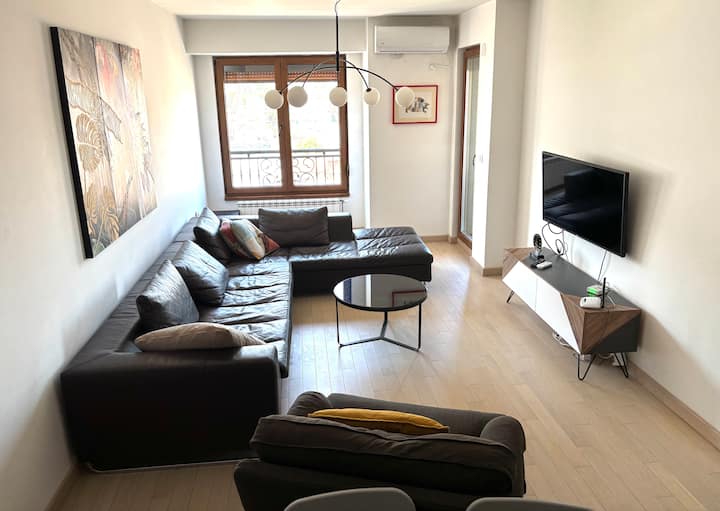 Flatiron 2 - Bedroom - 73m ² Apartment, Skopje - Skopje