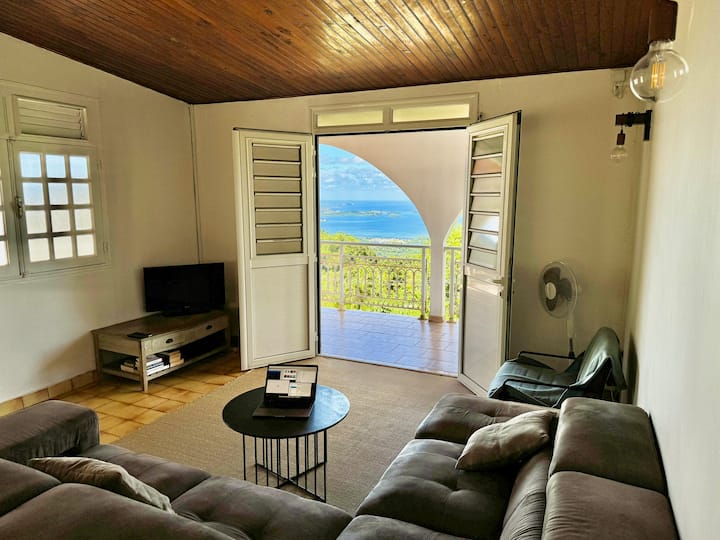 Maison De Campagne à Quelques Minutes De La Ville - Martinique