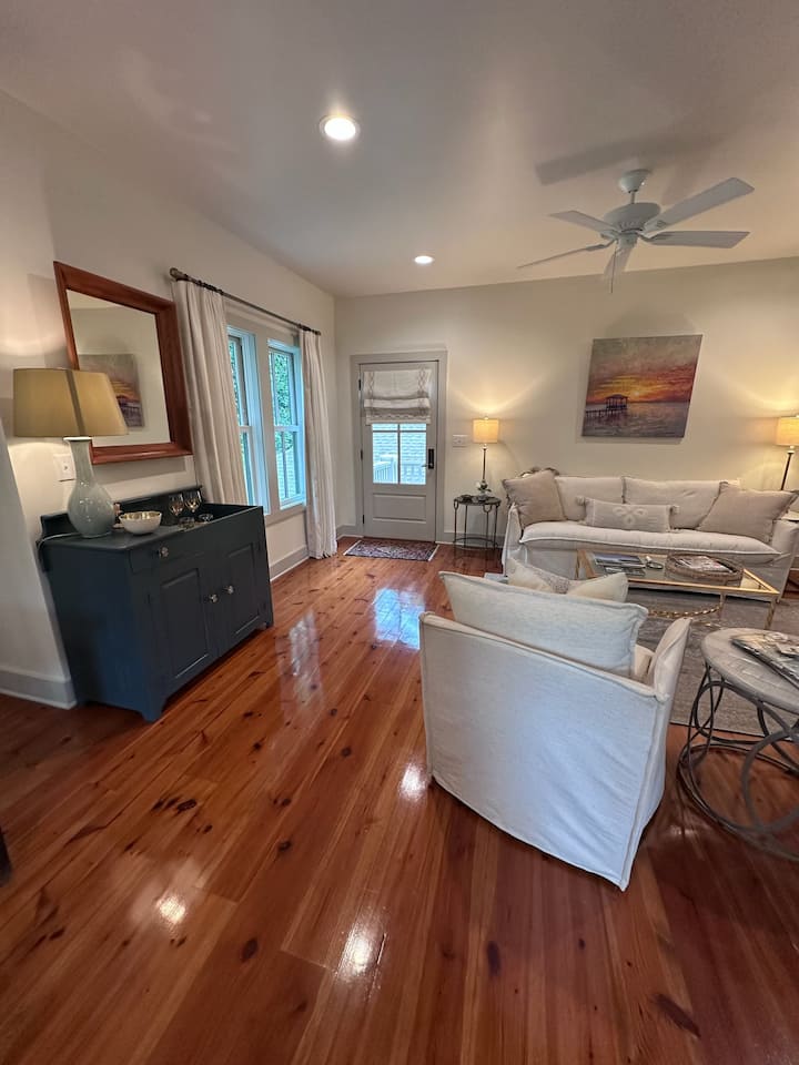 Fairhope’s Finest + 2 Bikes! - Daphne, AL