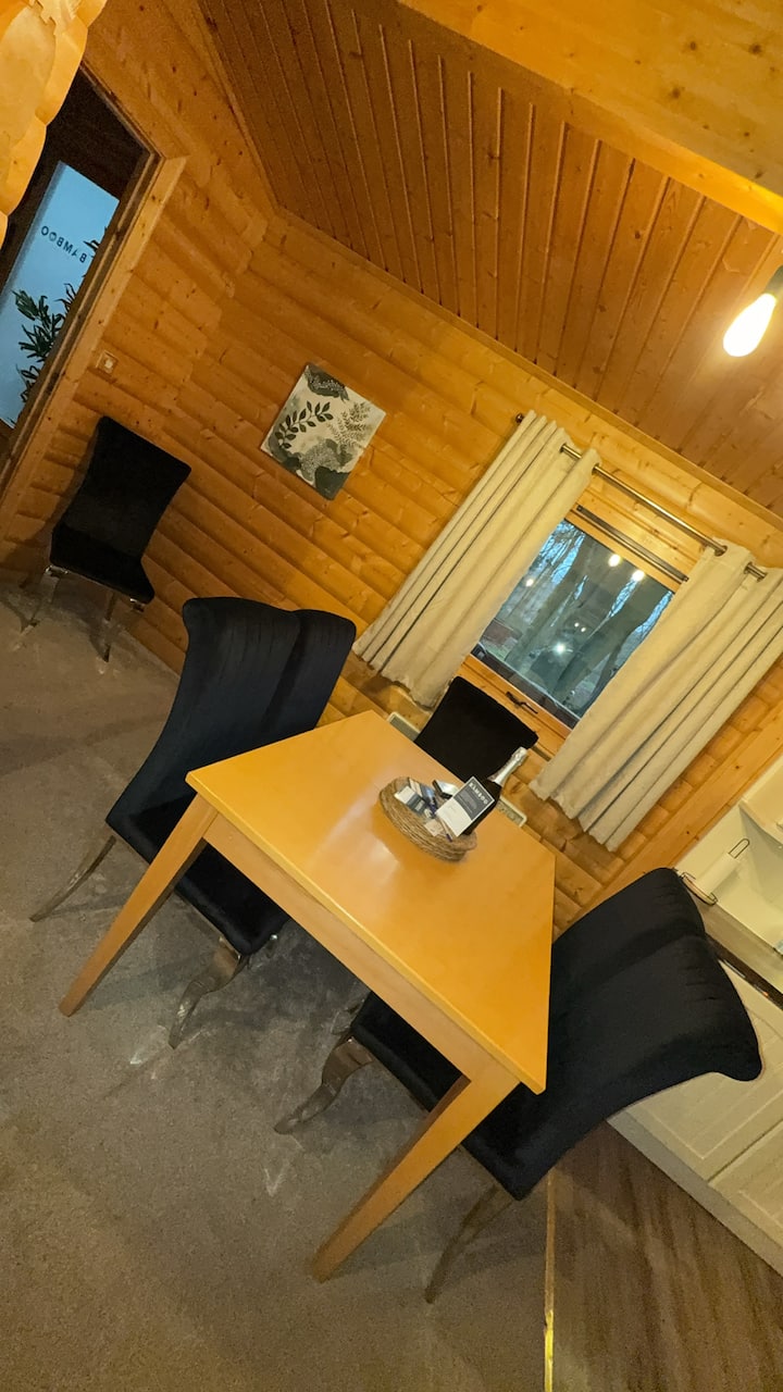 Bamboo Retreat - Louth