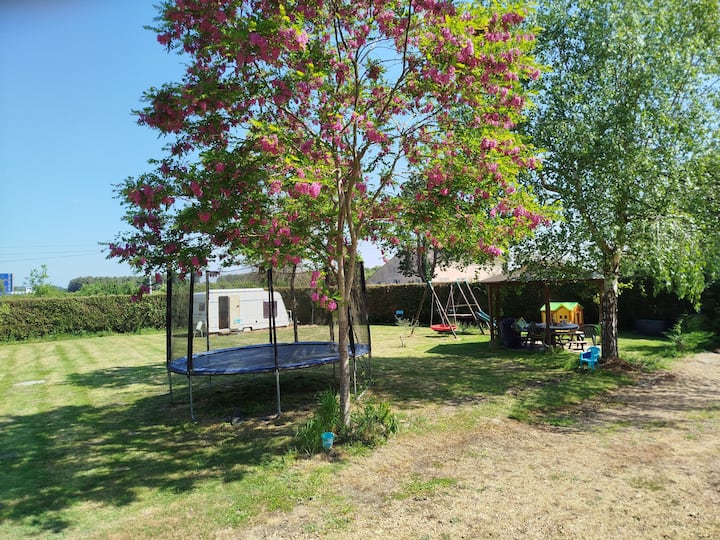 Camping /Caravane Chez L'habitant En Pleine Nature - La Flèche