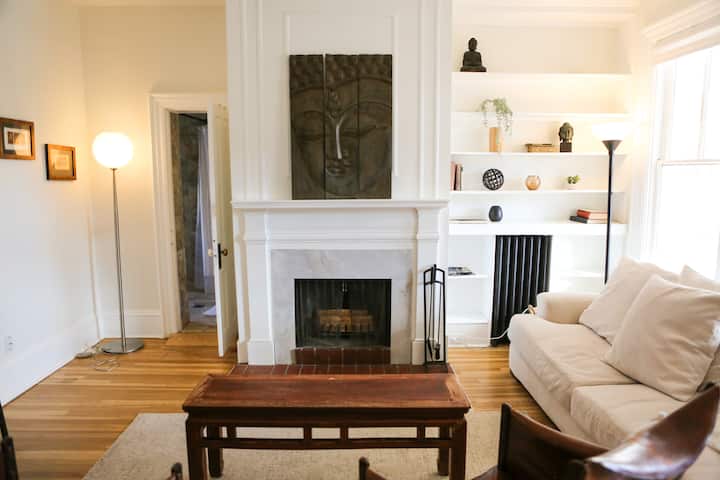 Downtown Boulder Apartment - Boulder, CO