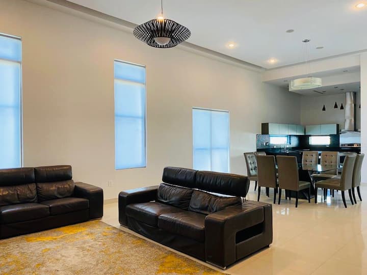 Prime Location Home La Veranda - Mission, TX