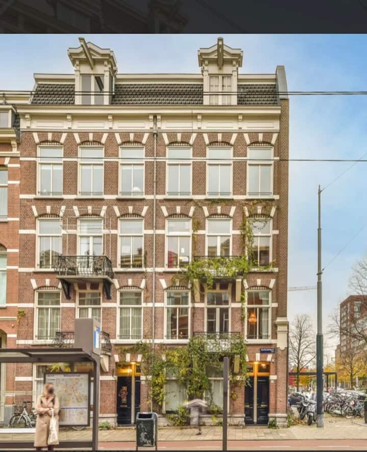 Authentic Amsterdam Apartment Next To Amstel River - Amsterdam