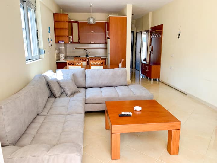 Firstline Apartment | 50 Meters From The Beach - Sarandë