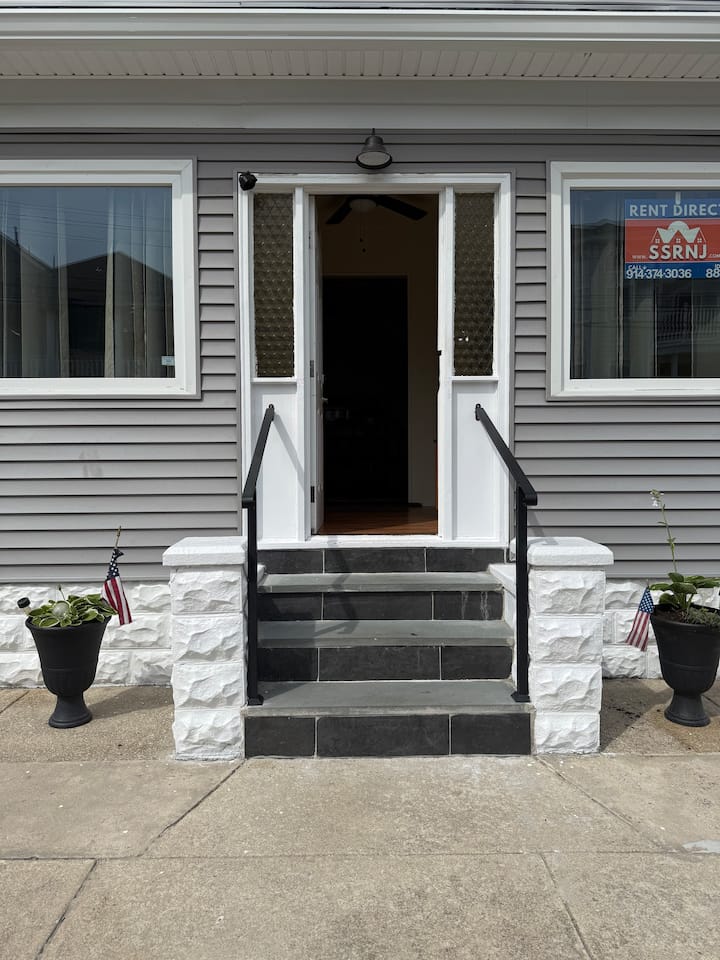 3 Bedroom 2 Bath. - Cape May, NJ