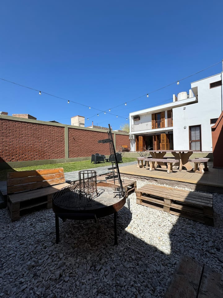 Spacious House In Mendoza. Perfect For Groups - Mendoza