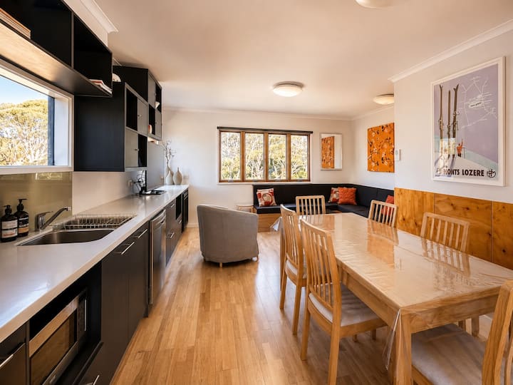 Cape Cod Chalet  Alpine Getaways - Dinner Plain