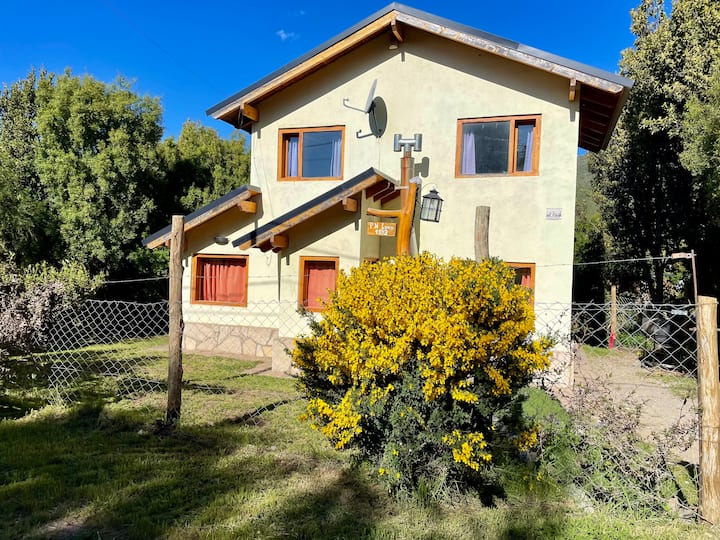 Cabañas Alewekehue – Paz Entre Bosque Y Montaña - San Carlos de Bariloche