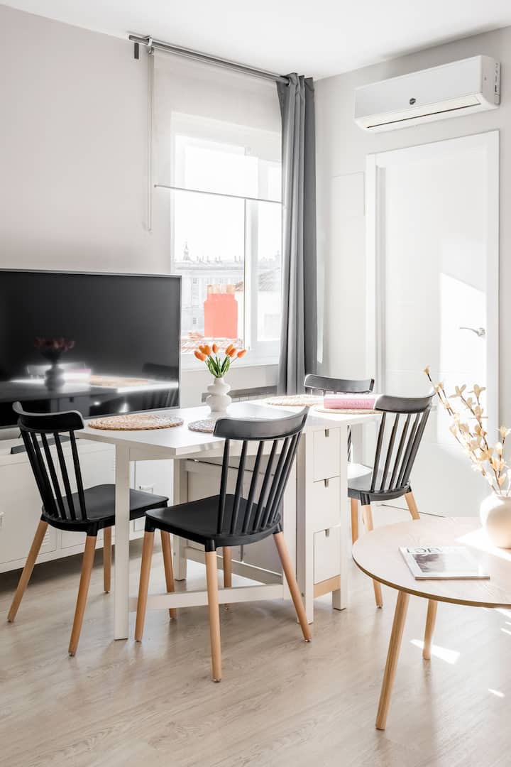 Cozy Apartment In Plaza De España - Madrid