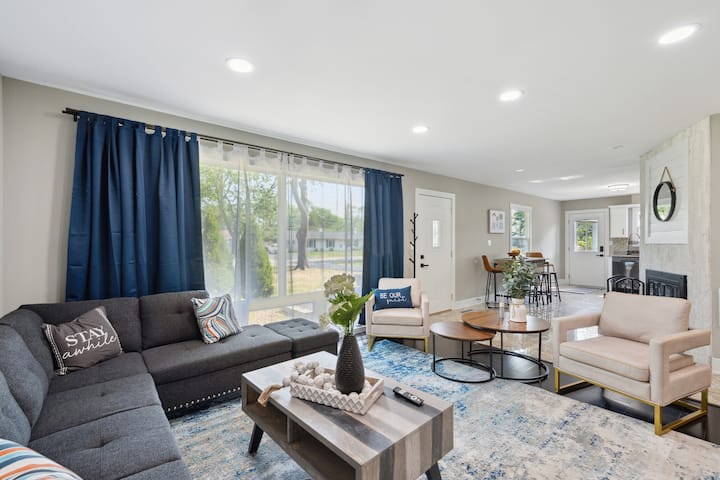 Charming Contemporary Family Home - Aéroport O'Hare de Chicago (ORD)