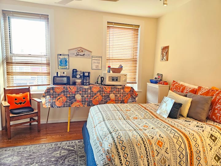 Studio On Main - Germantown, NY