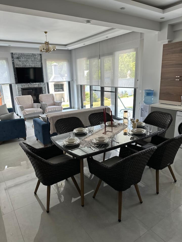 Villa Tunçay2 öZel Havuzlu Lüks Ve Huzur Bir Arada - Akkaya