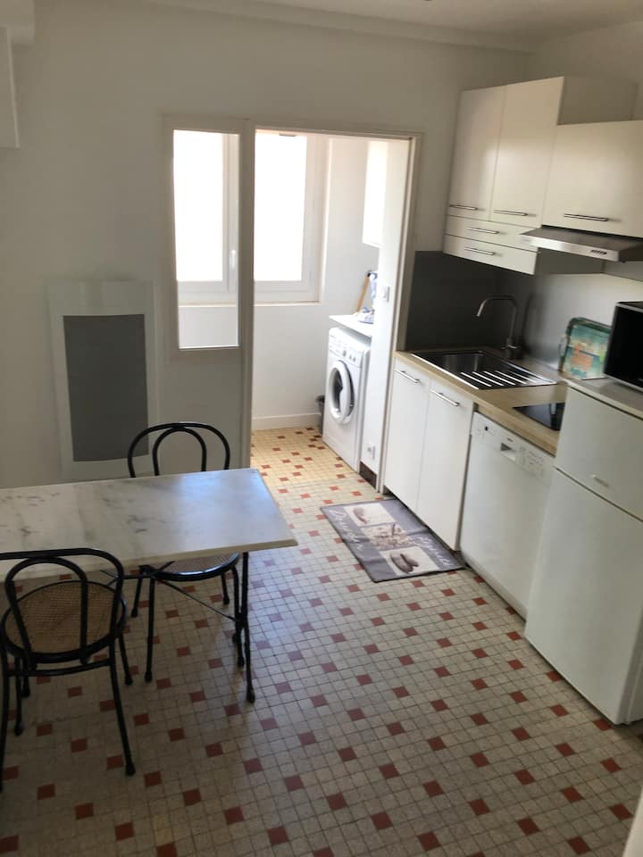 Appartement Dans Une Maison - Binic