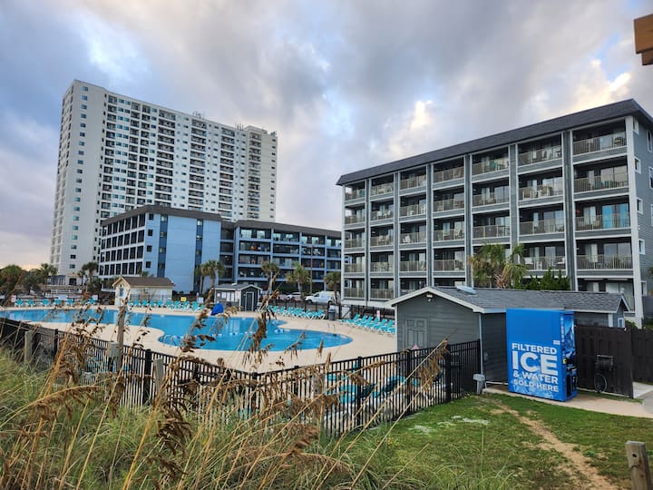 Beauty And The Beach - Surfside Beach, SC