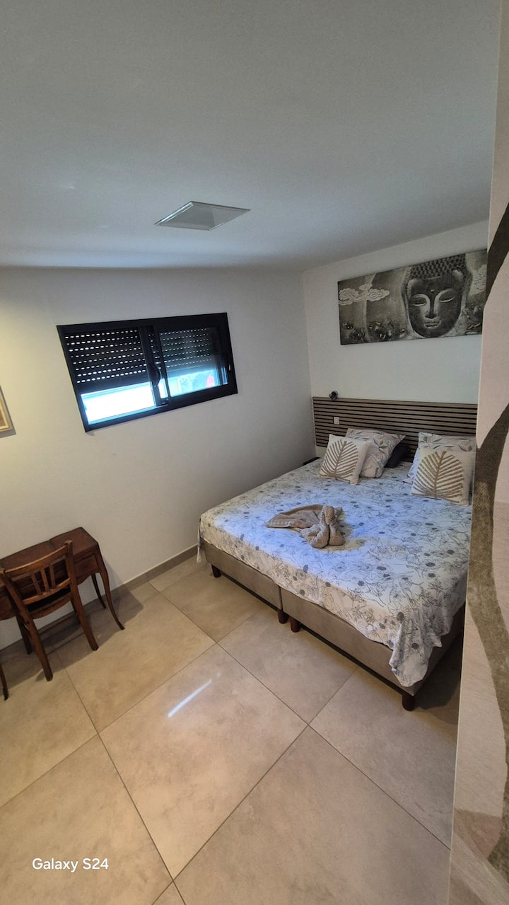 T2 Climatisé En Rez De Jardin De Villa - Puget-sur-Argens