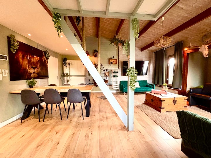 Jungle Style Bungalow & Jacuzzi & Sauna Near A’dam - Hoofddorp