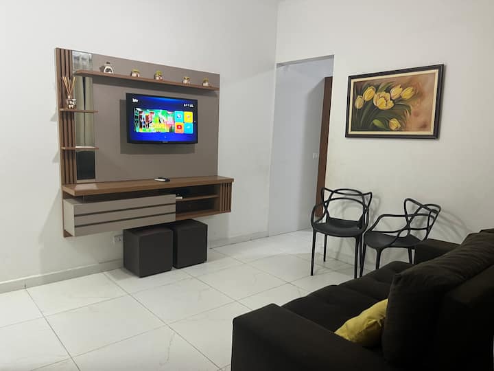 Casa De Praia _ Churrasqueira _ + 2 Vagas - Praia Grande