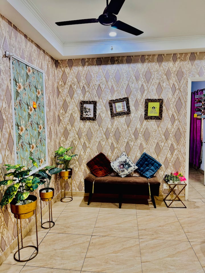 Flat In Noida - Ghaziabad
