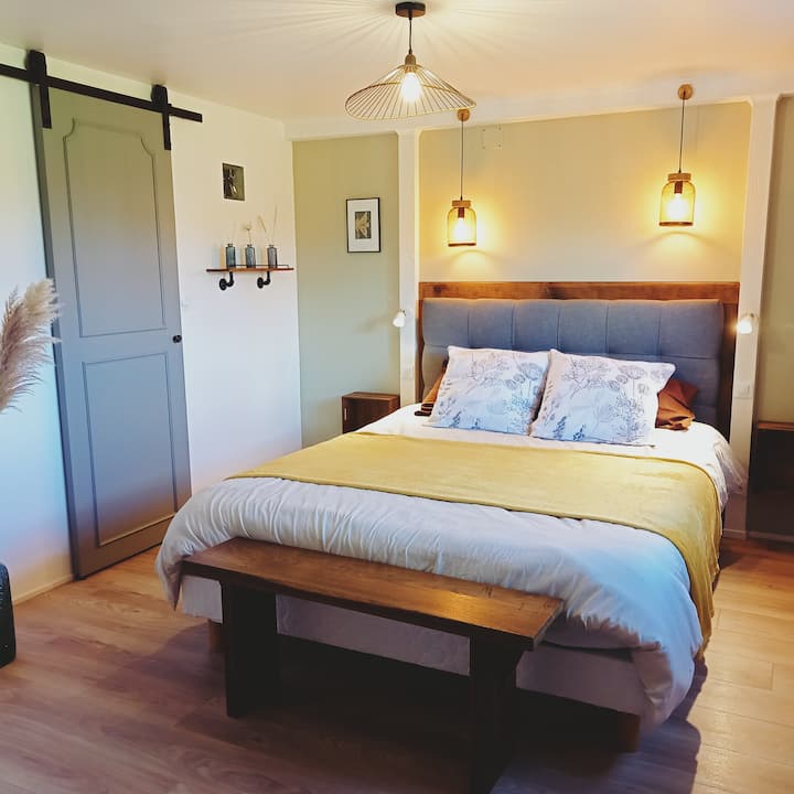Entre Ville Et Campagne Appartement Rez-de-jardin - Orthez
