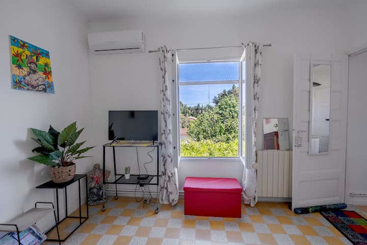 Logement Lucette Piscine Entre Terre Et Mer - Fontvieille