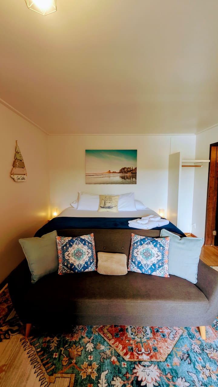 Jade Resort #8 Ocean View King Suite Gowlland Bay - Campbell River
