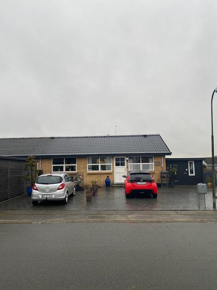 Rækkehus I Attraktivt Kvarter. - Odense