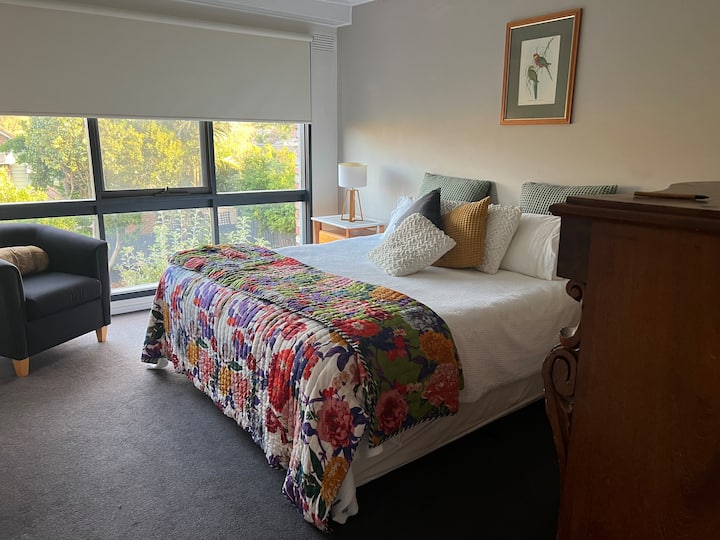 Light-filled & Lovely Brighton East - Bayside City