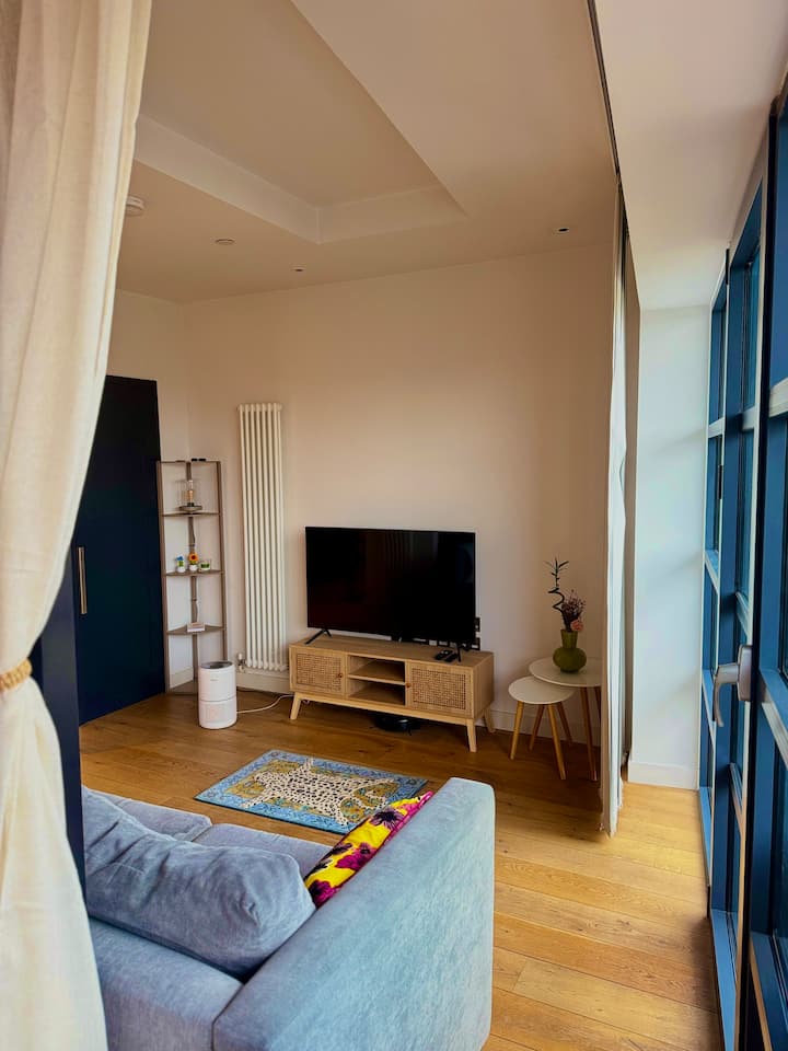 Your Home Away From Home - Greenwich