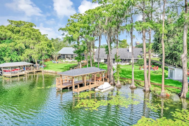 Lakefront Paradise Near Attractions - Altamonte Springs, FL