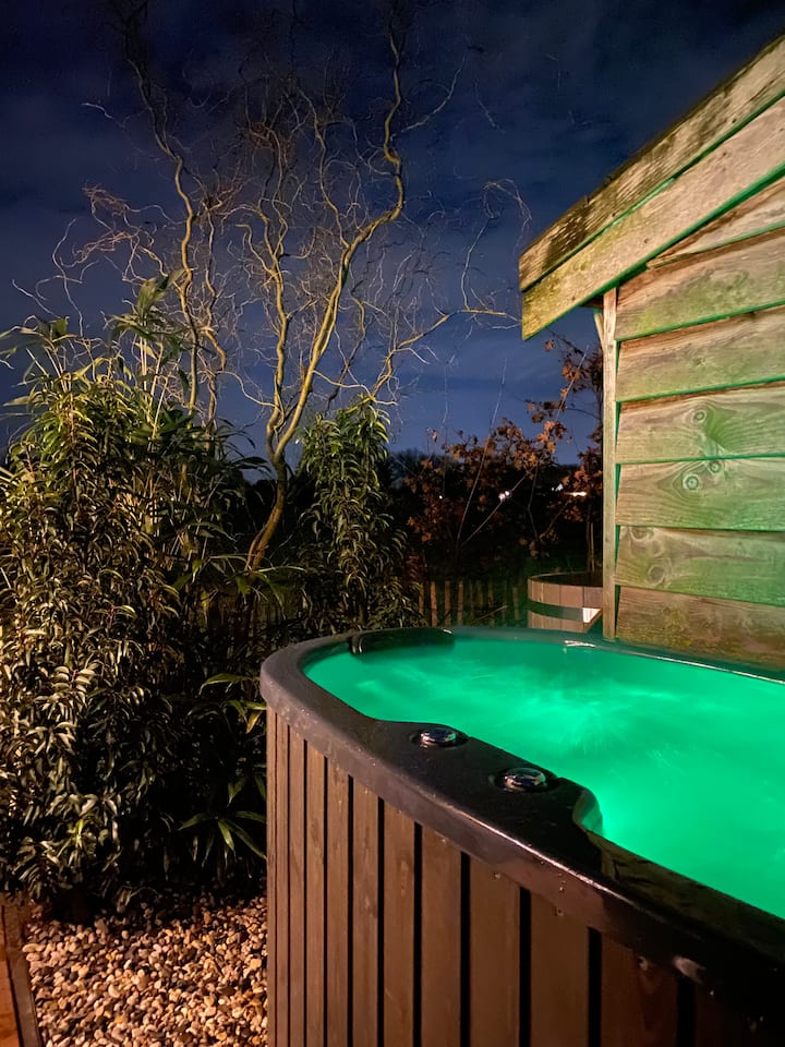 Romantische Lodge Met Hottub | 2p | Landelijk - Bocholt