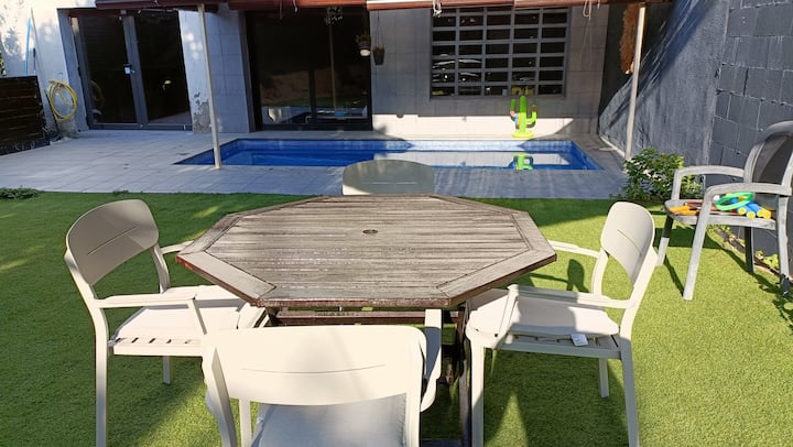 Planta Baja, Piscina, Jardines, Todo Exclusivo - Cardedeu