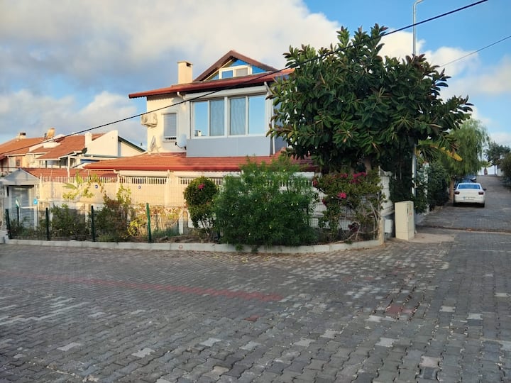 ÇEşme Dalyan Lüks Tatil Evi - Çeşme