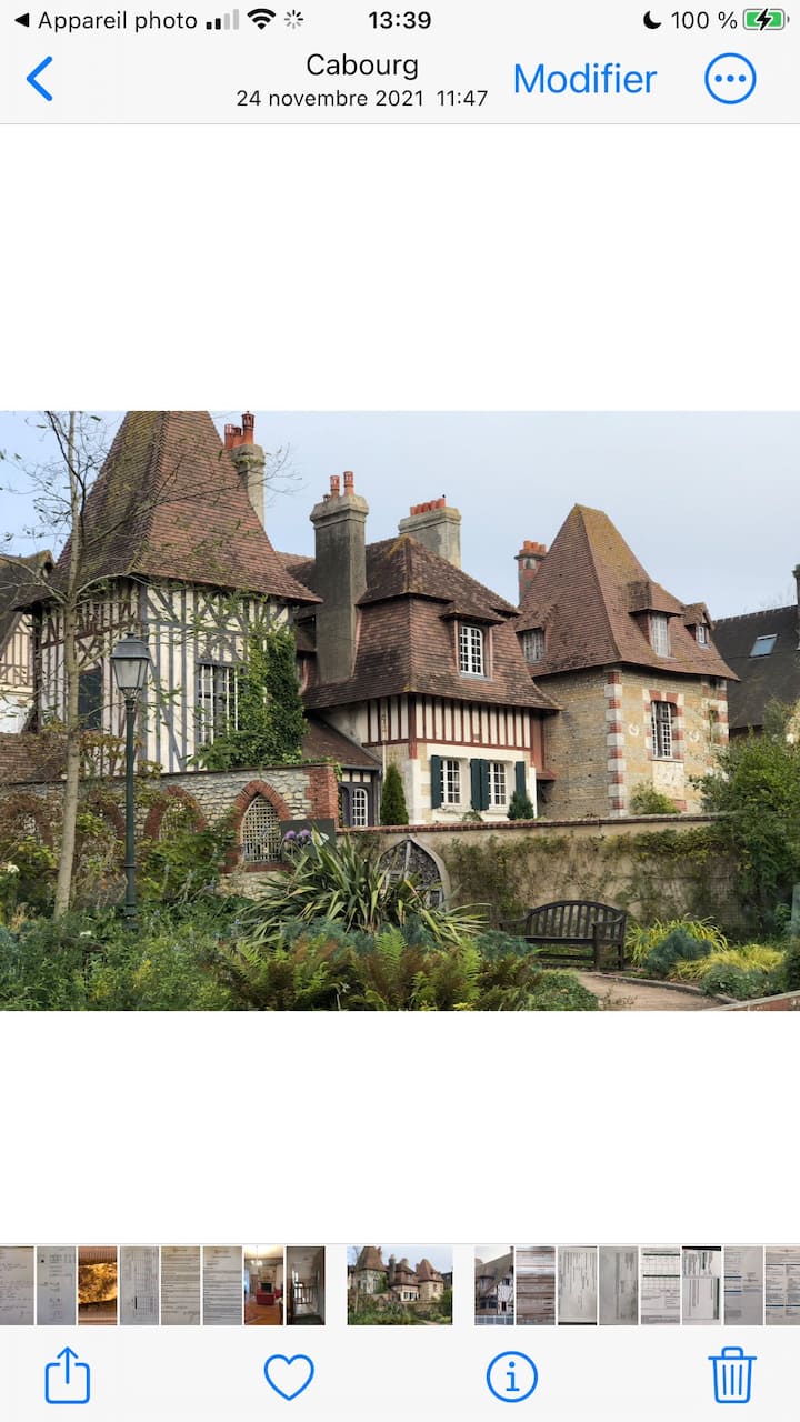 Grand Duplex Indépendant + Terrasse, 80m De La Mer - Cabourg