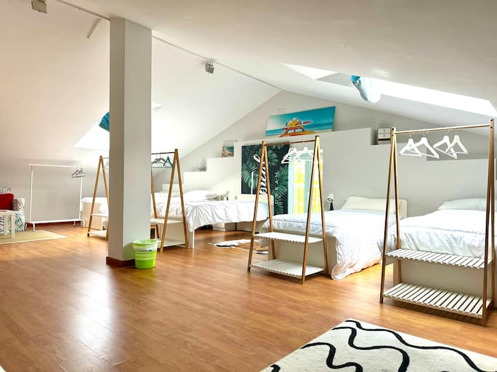 Habitación ÁTico Cerrado 8 Personas A 2,5 Km Playa - Isla
