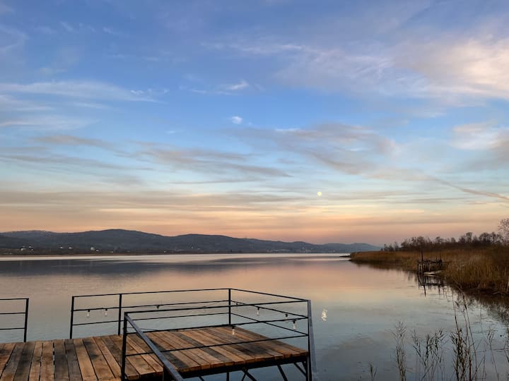 Göle Sıfır Isıtmalı Havuzlu Bungalov - Başiskele