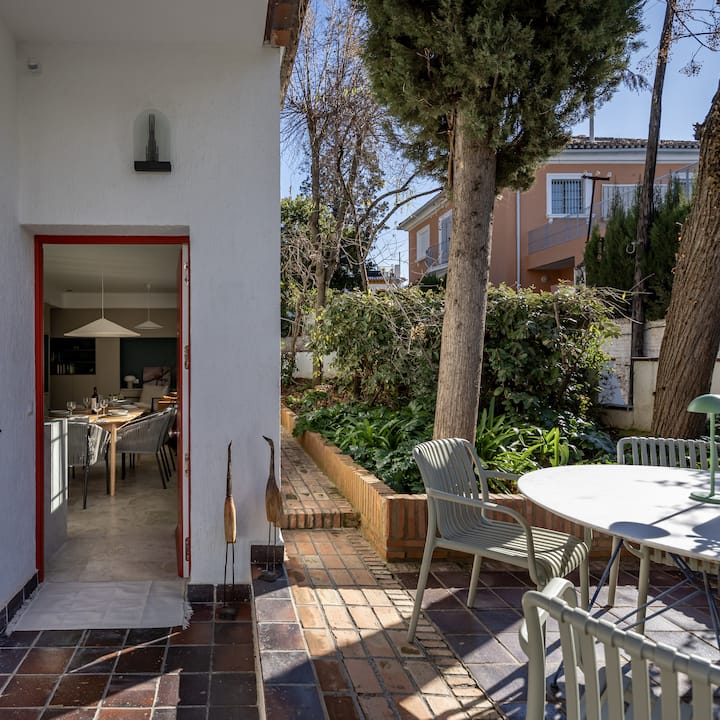 Central Apartment With 2 Parking Slots And Garden - Granada