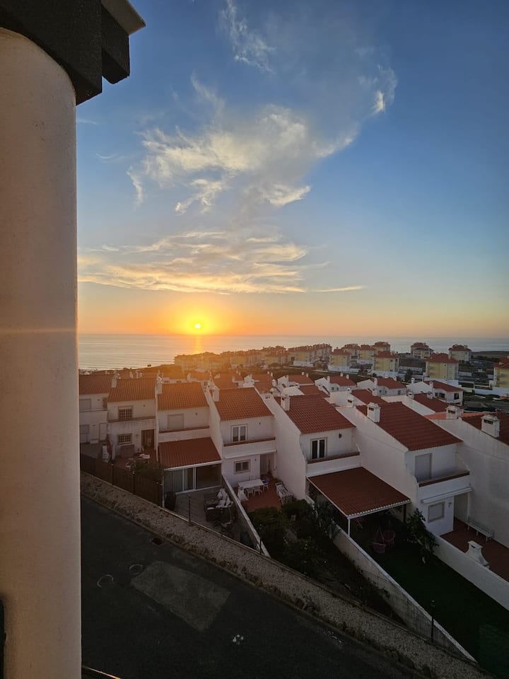 Ericeira Beach Apartment - Ericeira
