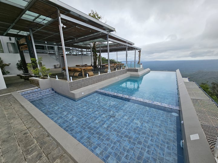 Ridge View Villas - Tagaytay